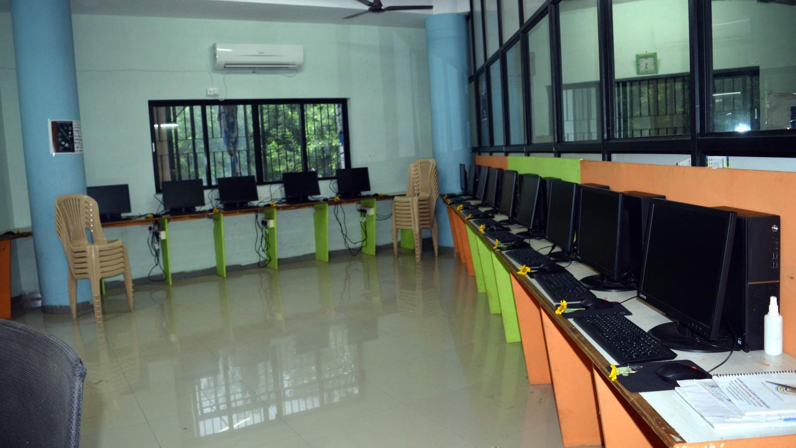 Computer Lab - Science City
